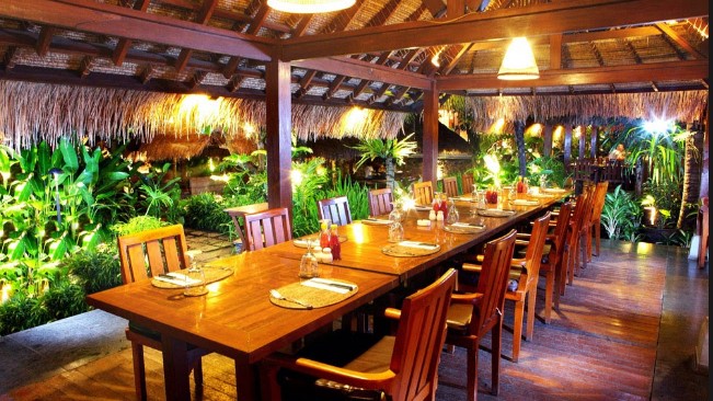 41 Rekomendasi Tempat Kuliner di Bandung - Trip Jalan Jalan