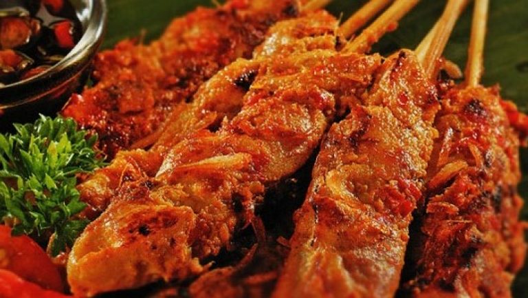 Makanan Khas dan Tempat Kuliner di Salatiga Yang Enak Buanget - Trip ...