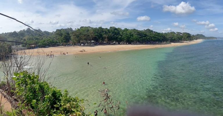 Pantai Balekambang Malang, Akses dan Hargat Tiket Masuk Terbaru - Trip ...